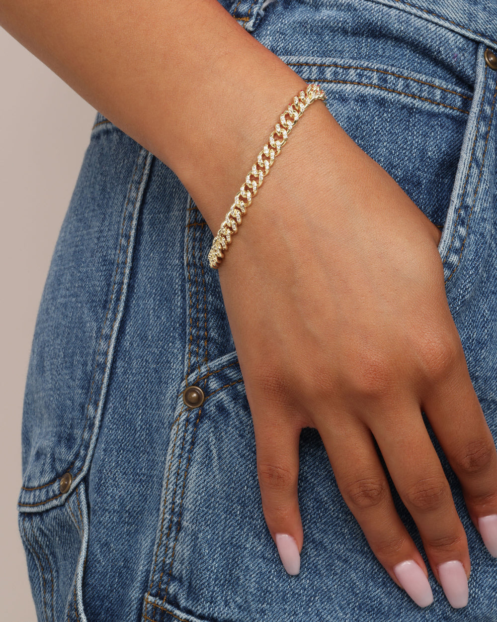 Mojave Hand Chain - Gold|White Diamondettes